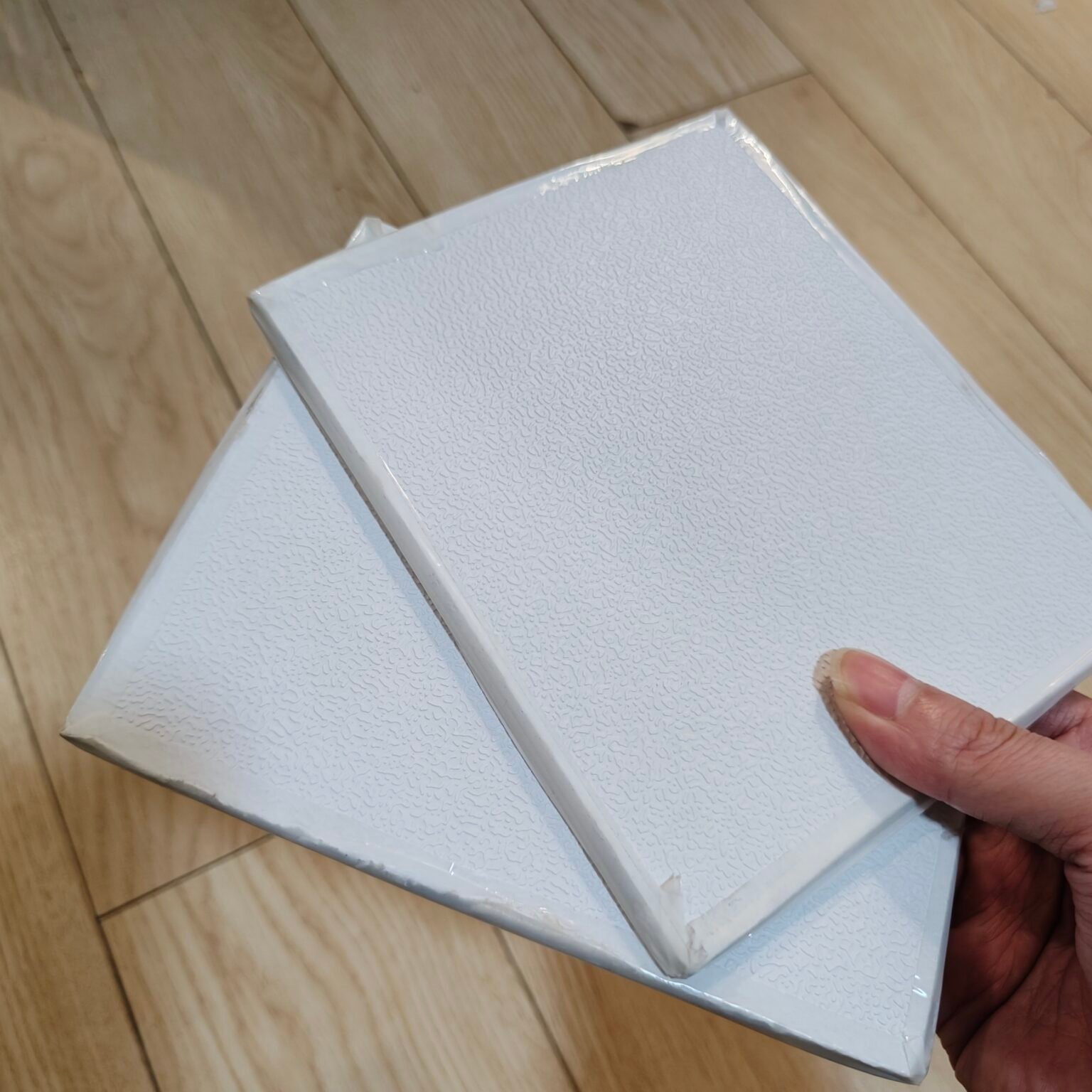 PVC LAMINATED CALCIUM SILICATE CEILING TILES - chinagxbm.com